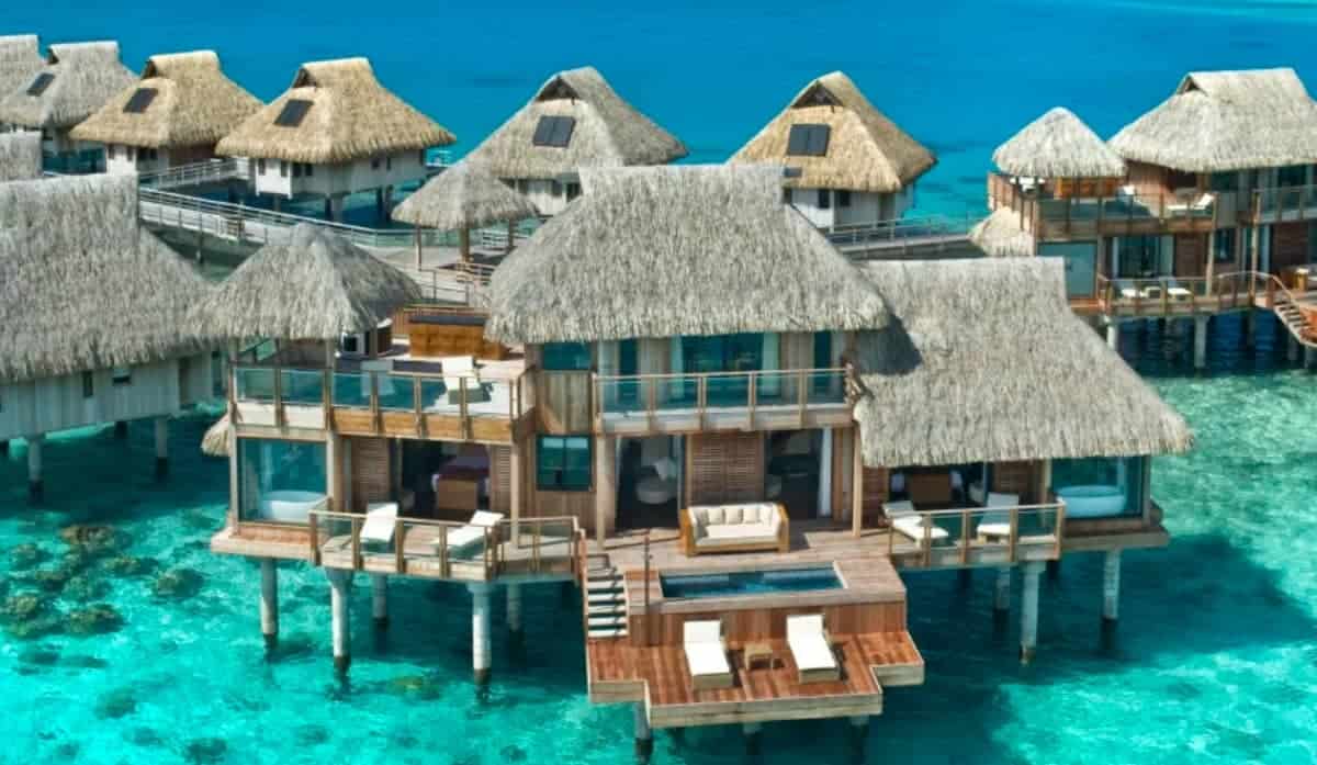 9 Best Overwater Bungalows In Bora Bora (2023)